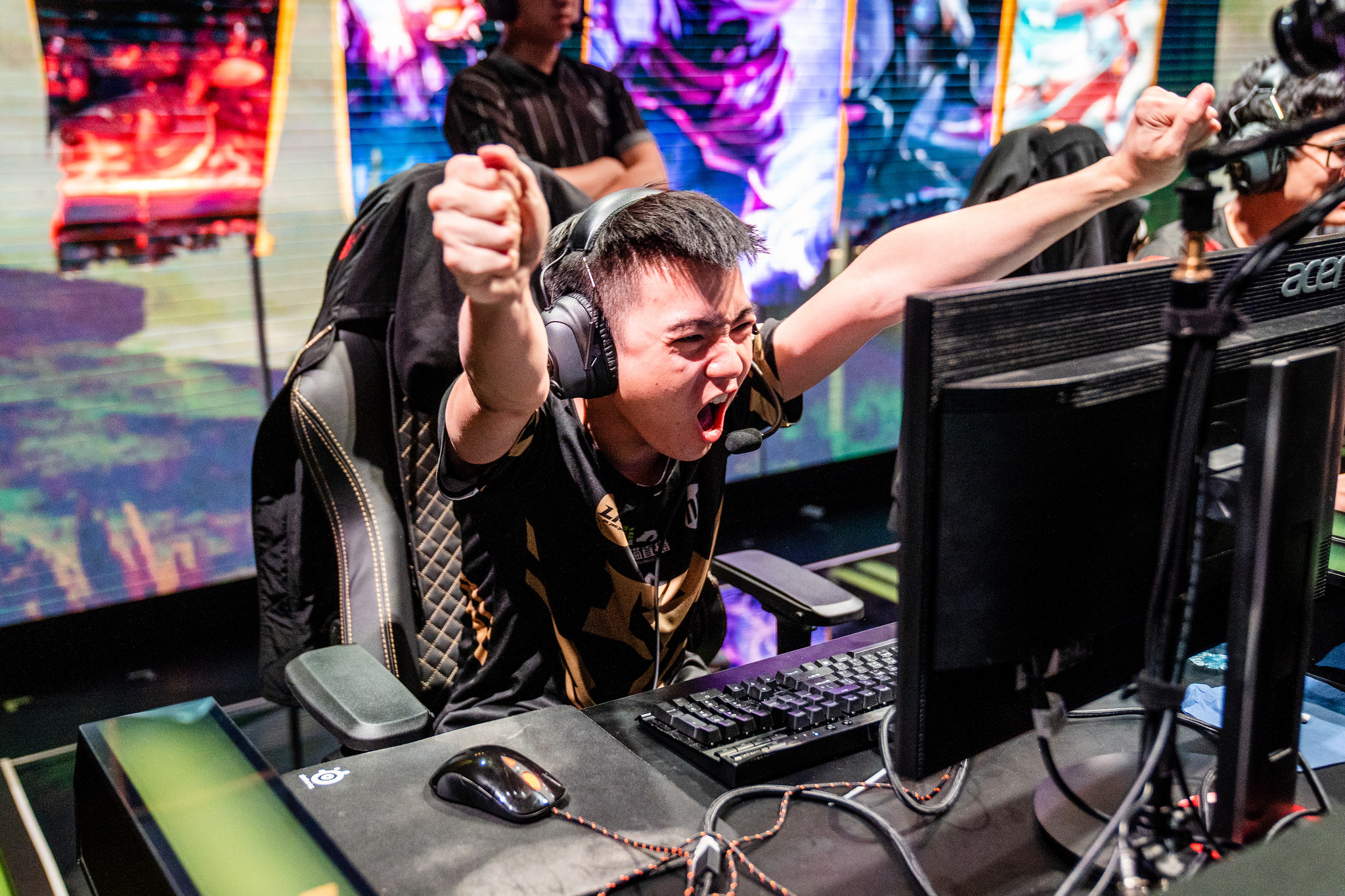 LoL : L'ancien toplaner de RNG LetMe prend sa retraite - LPL Saison 9 - Breakflip